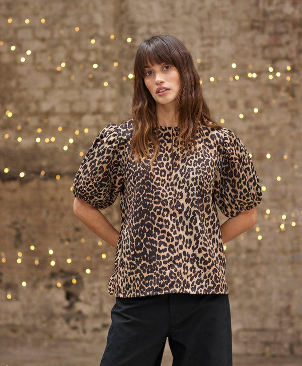 Products – Rae Feather